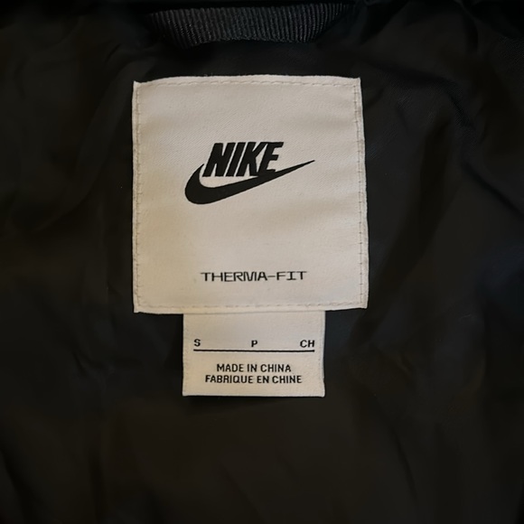 Nike | Jackets & Coats | Nike Shiny Puffer Jacket Black Size Small ...